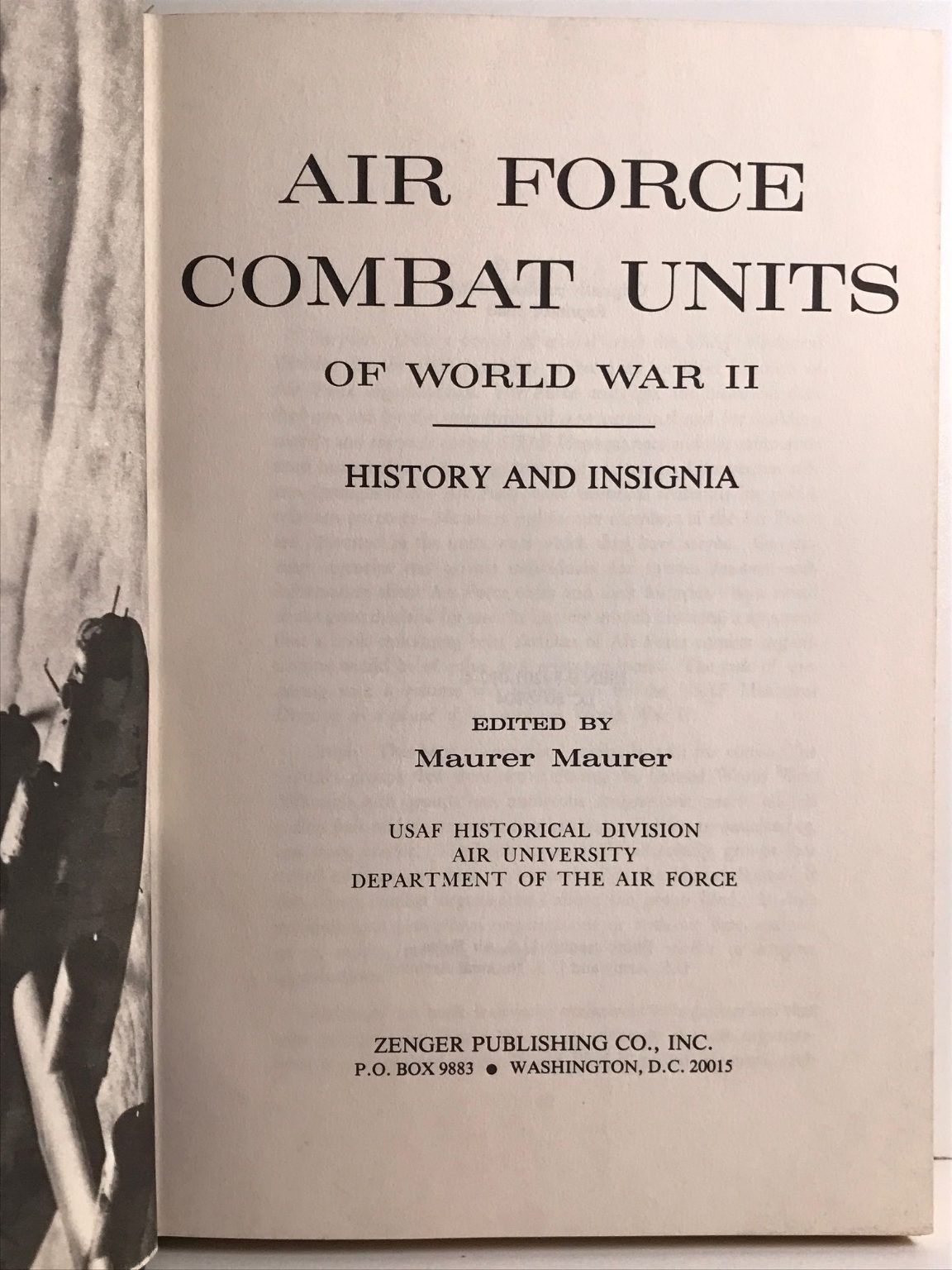 AIR FORCE COMBAT UNITS OF WORLD WAR II: History and Insignia