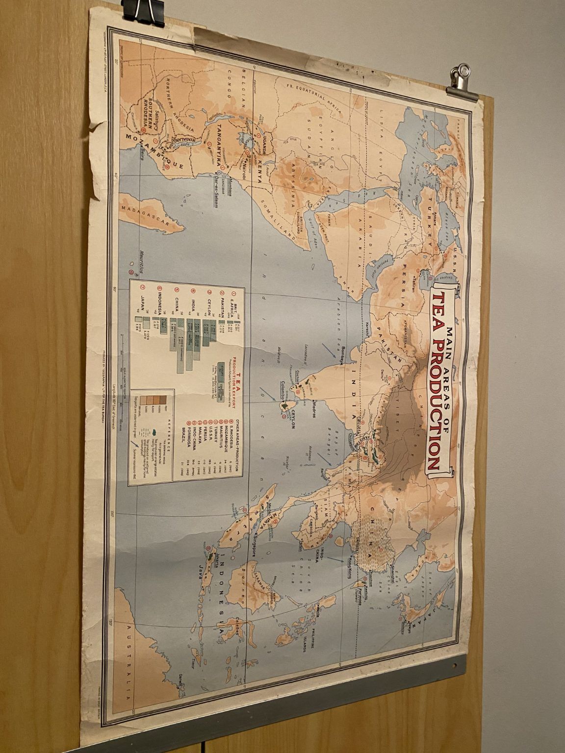 VINTAGE POSTER: Main Areas of Tea Production